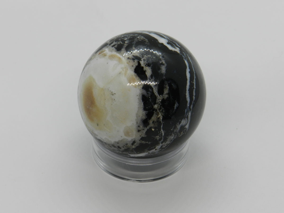 Sardonyx Sphere 40mm - 50mm – Crystal Rainbow